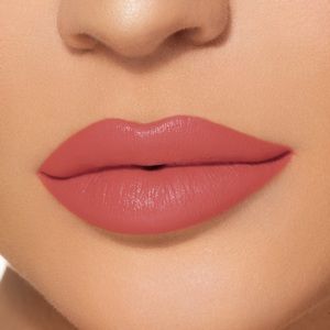 Kylie Cosmetics | Makeup | Kylie Cosmetics Strawberry Cream Lip Kit ...